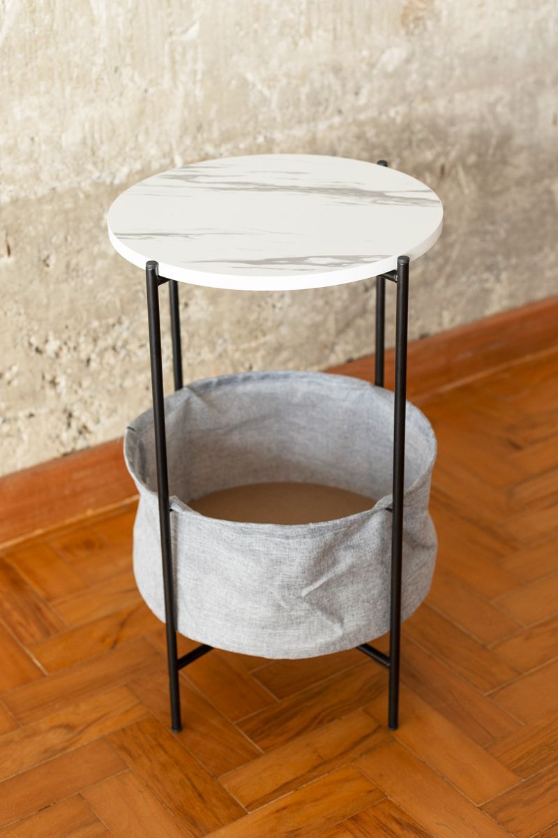 Mesa lateral com bolso - Imaginarium